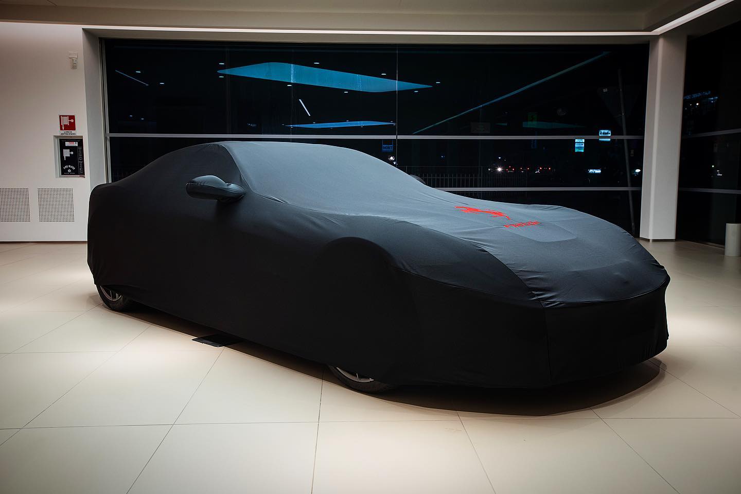 Bespoke Car Cover | Premium Car Cover | Luxury Cover | Made in Italy ...